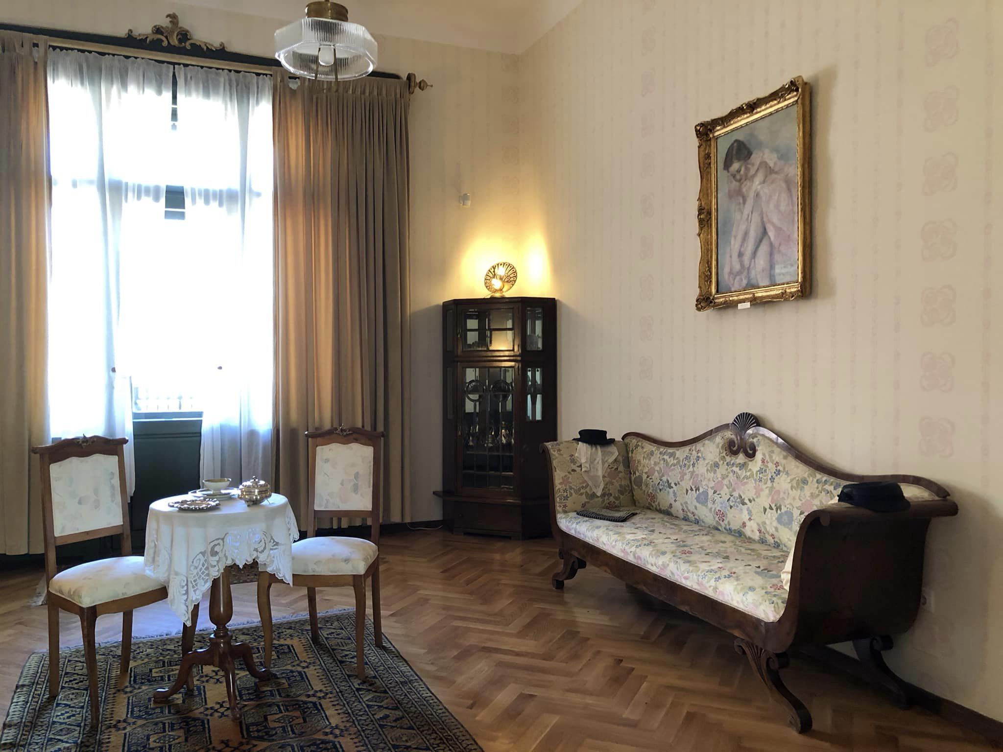 Casa Darvas-La Roche, singurul Muzeu Art Nouveau din România - Călători ...