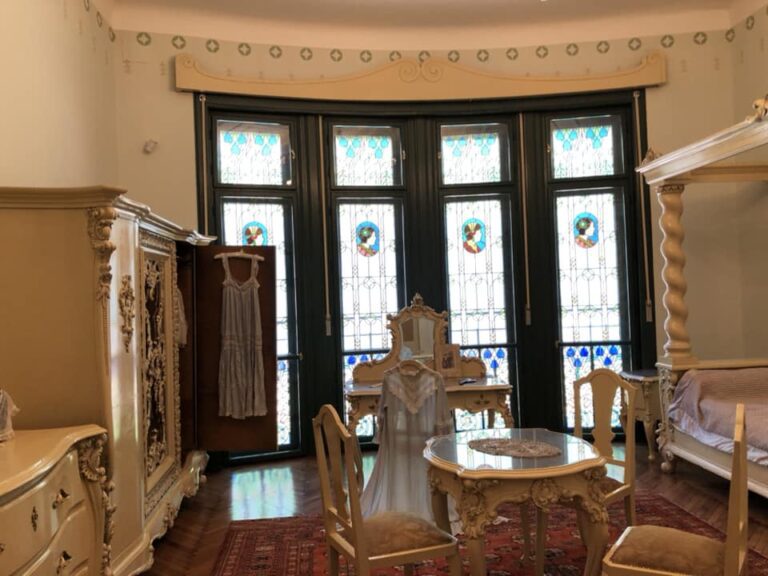 Casa Darvas-La Roche, singurul Muzeu Art Nouveau din România - Călători ...