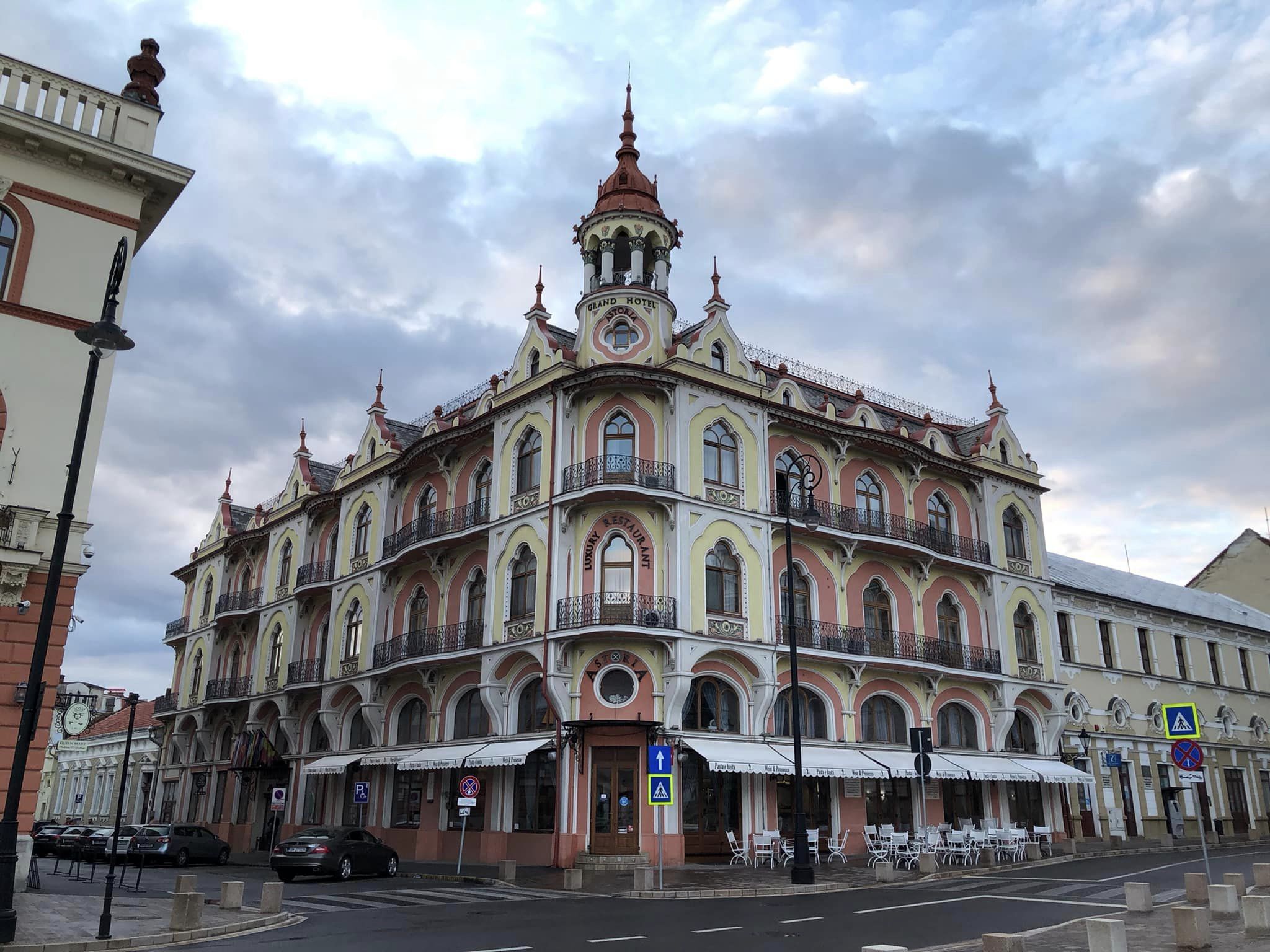 Oradea - o destinație potrivită pentru un City Break (Top 15 obiective ...